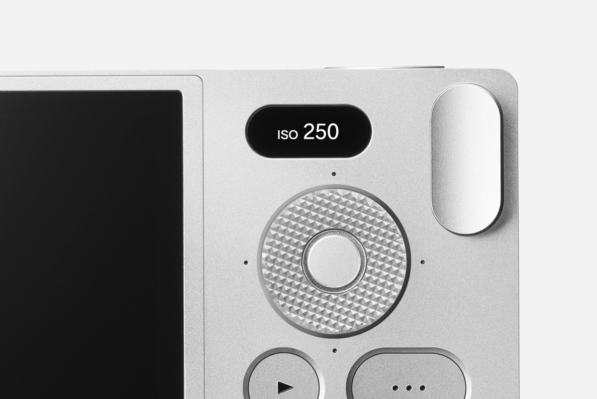 進化したAF搭載: SIGMA BFとSIGMA fpの比較 - 古都の名残を求めて