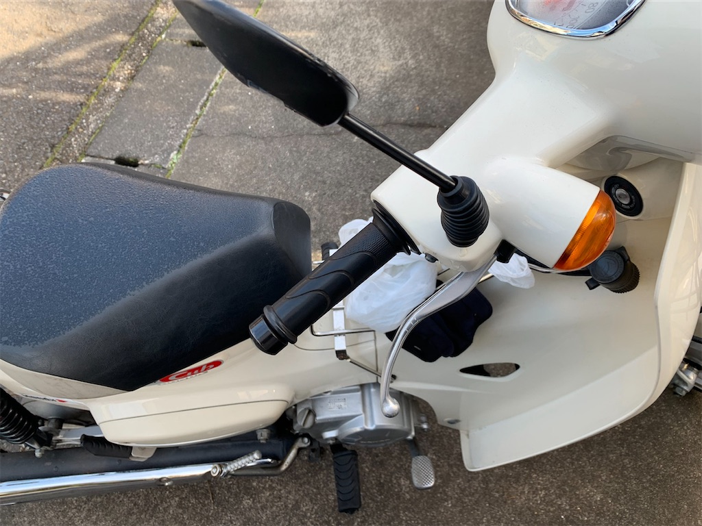 スーパーカブ110の右ミラーをKenimotoの可倒ミラーに変更してみた - 下総二輪日記