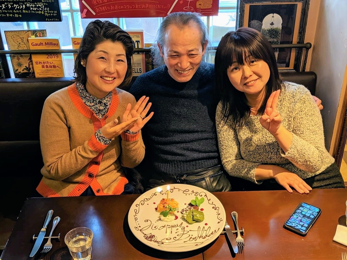 1993年7月14日パリ際の日に私達は生まれました。2023年7月14日より新しい物語りが始まります。 - 神楽坂日記