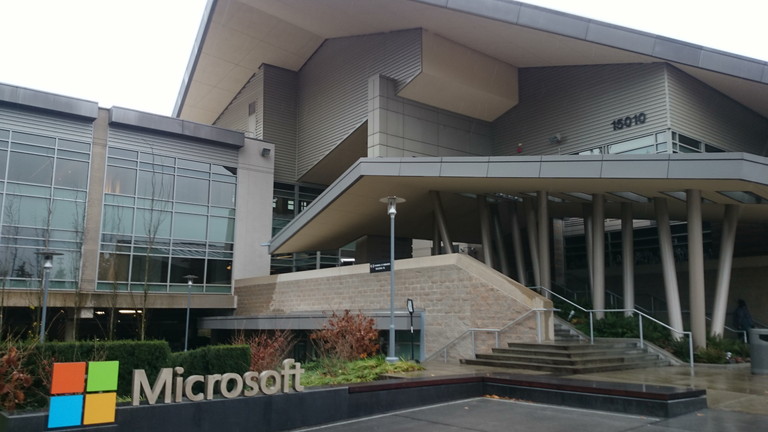 【旅行記3】憧れのシアトルマイクロソフト本社に行ってみた - 光のカナダ留学blog