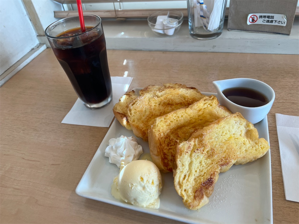 大井町のGIGLET (ギグレット)で、フレンチトースト - 東京朝ごはん / 東京モーニング (とあとも)