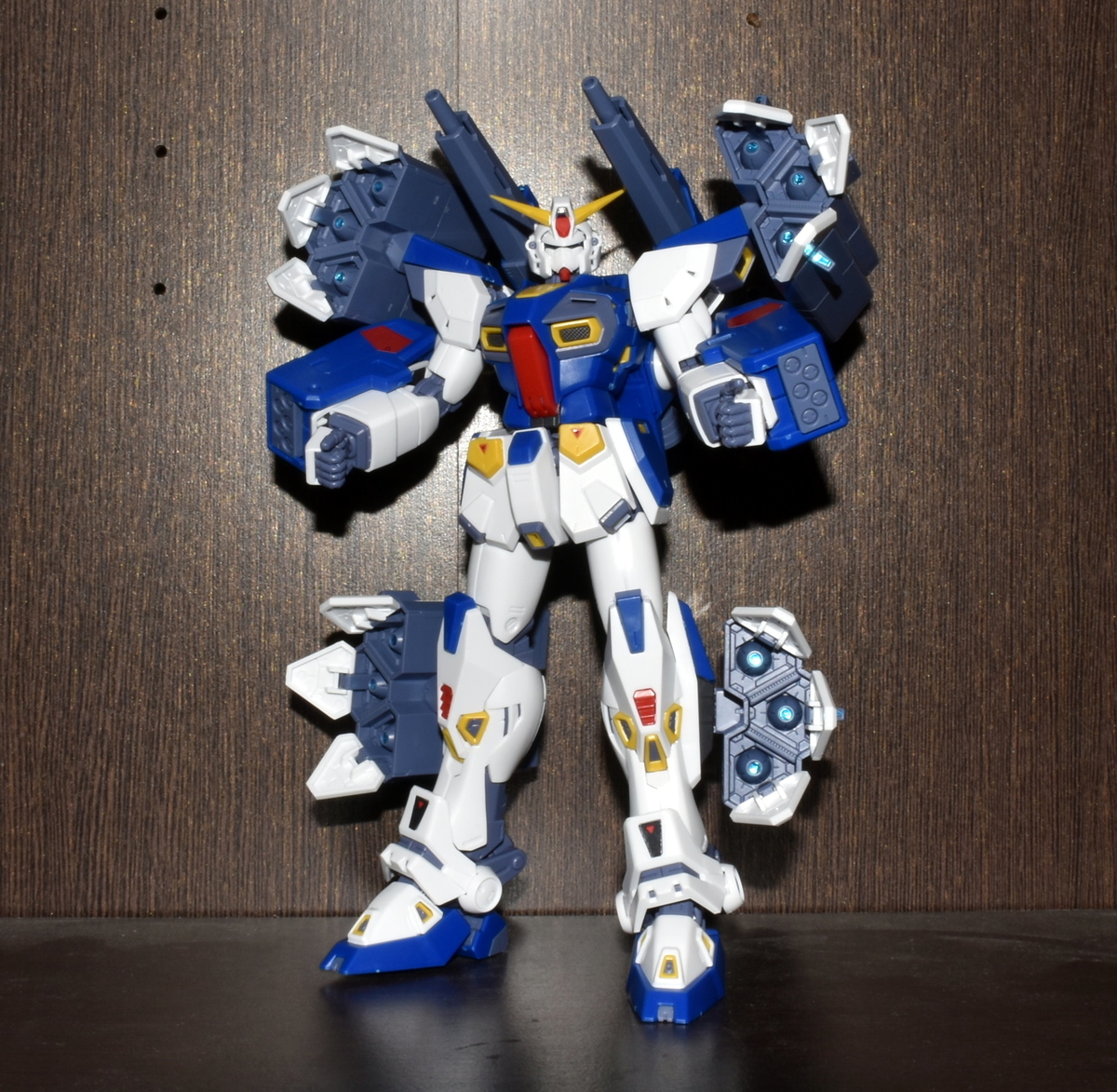 MG/F90B ガンダムF90B（重爆撃仕様） - 素組みですけど、なにか？