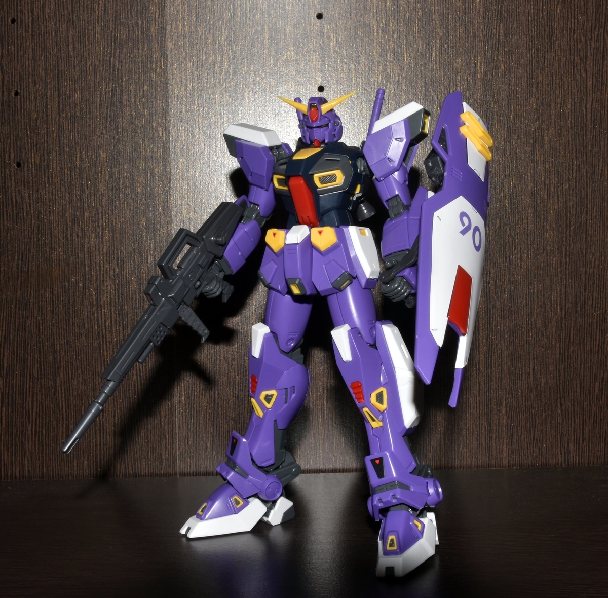 MG/F90 UNIT2 ガンダムF902号機 - 素組みですけど、なにか？