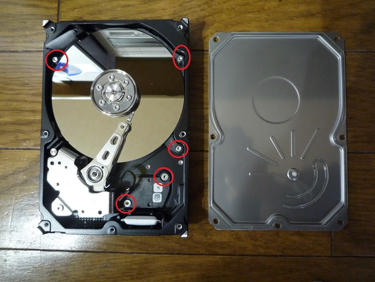 Seagate ST3250823AS ご臨終となったので、分解してみました。 - 私のPC自作部屋