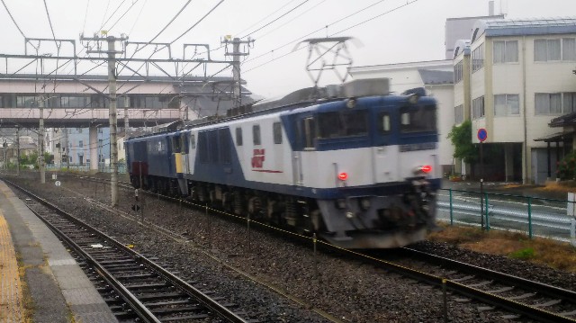 篠ノ井線 EF64重連臨貨8467レ・東線貨物5463レin北松本駅(2020年6月13日) - 特急上高地回遊81号