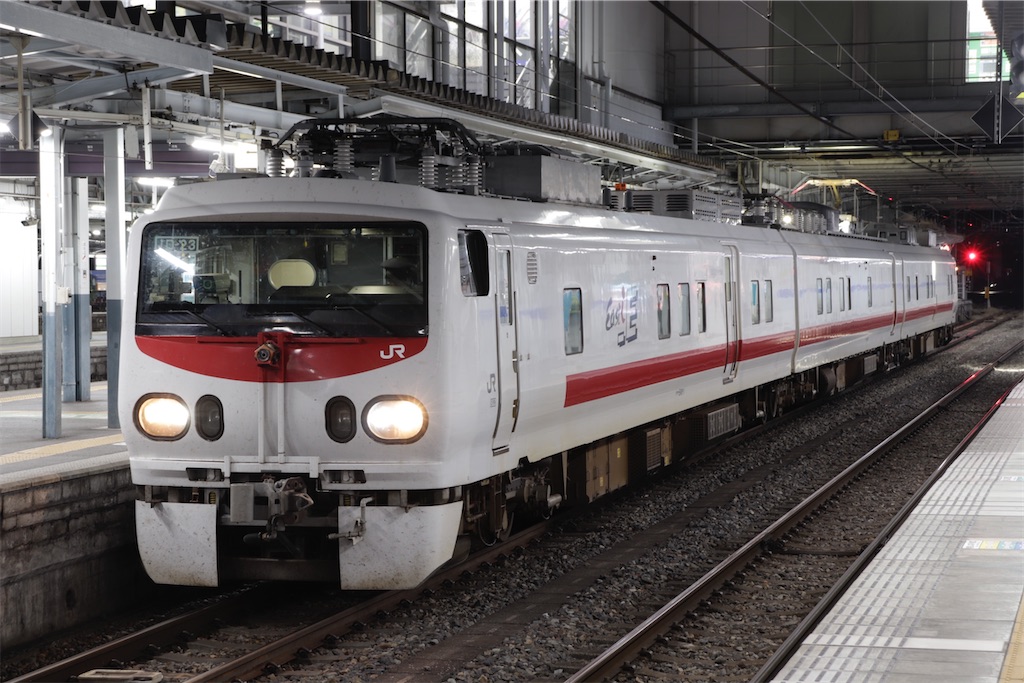 E491系 East i-E 辰野支線検測 - 特急上高地回遊81号