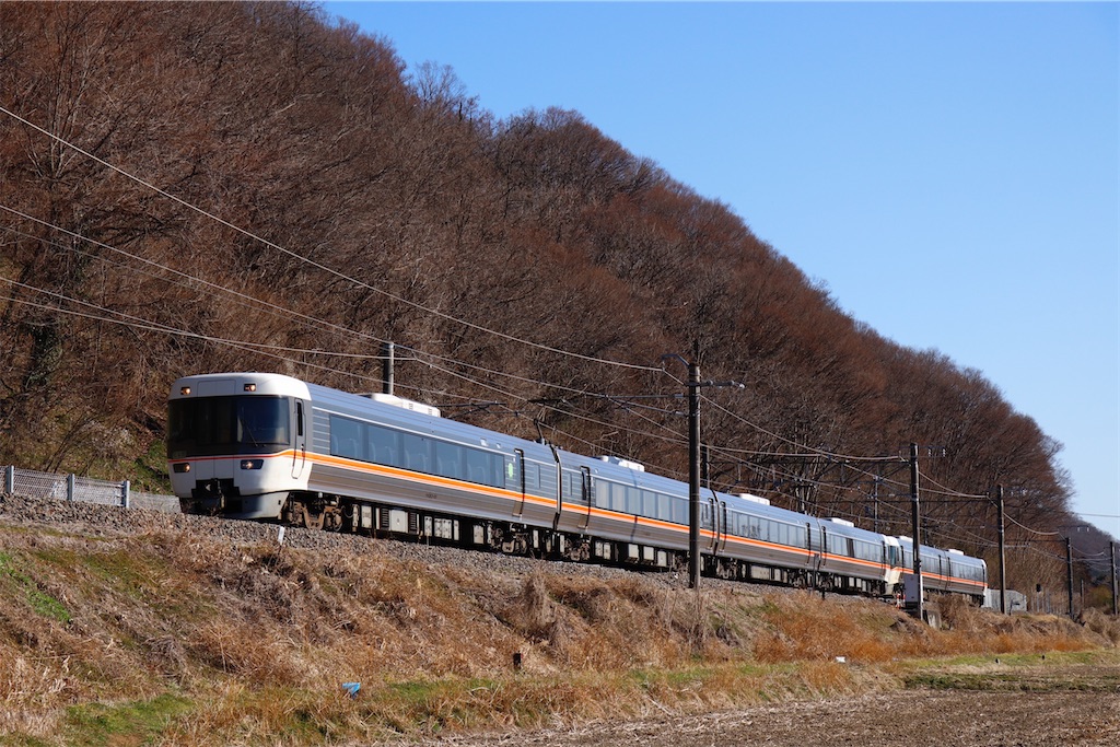 E233系T33編成 NN入場 - 特急上高地回遊81号