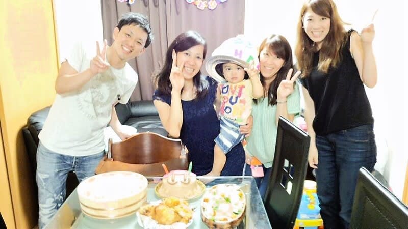 孫が2歳、ほんま産まれてきてくれてありがとうや～、んで今日は湘南でNew防水コンデジ海デビュー！ - 労組書記長(←元）社労士 ビール片手に ...
