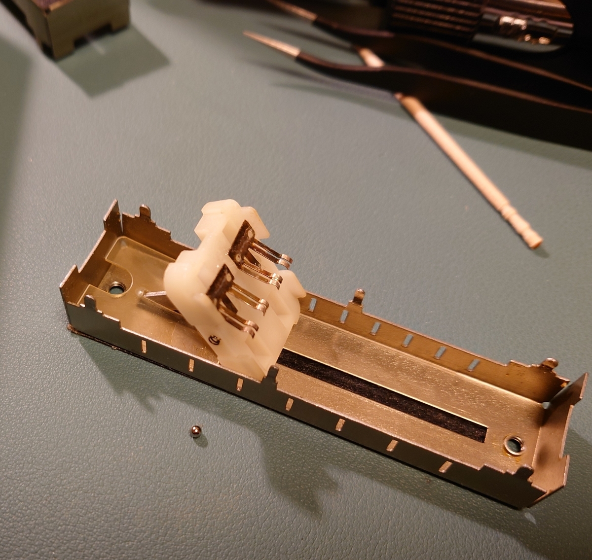 TOMIX DU1を直す - パノラマカーとともに