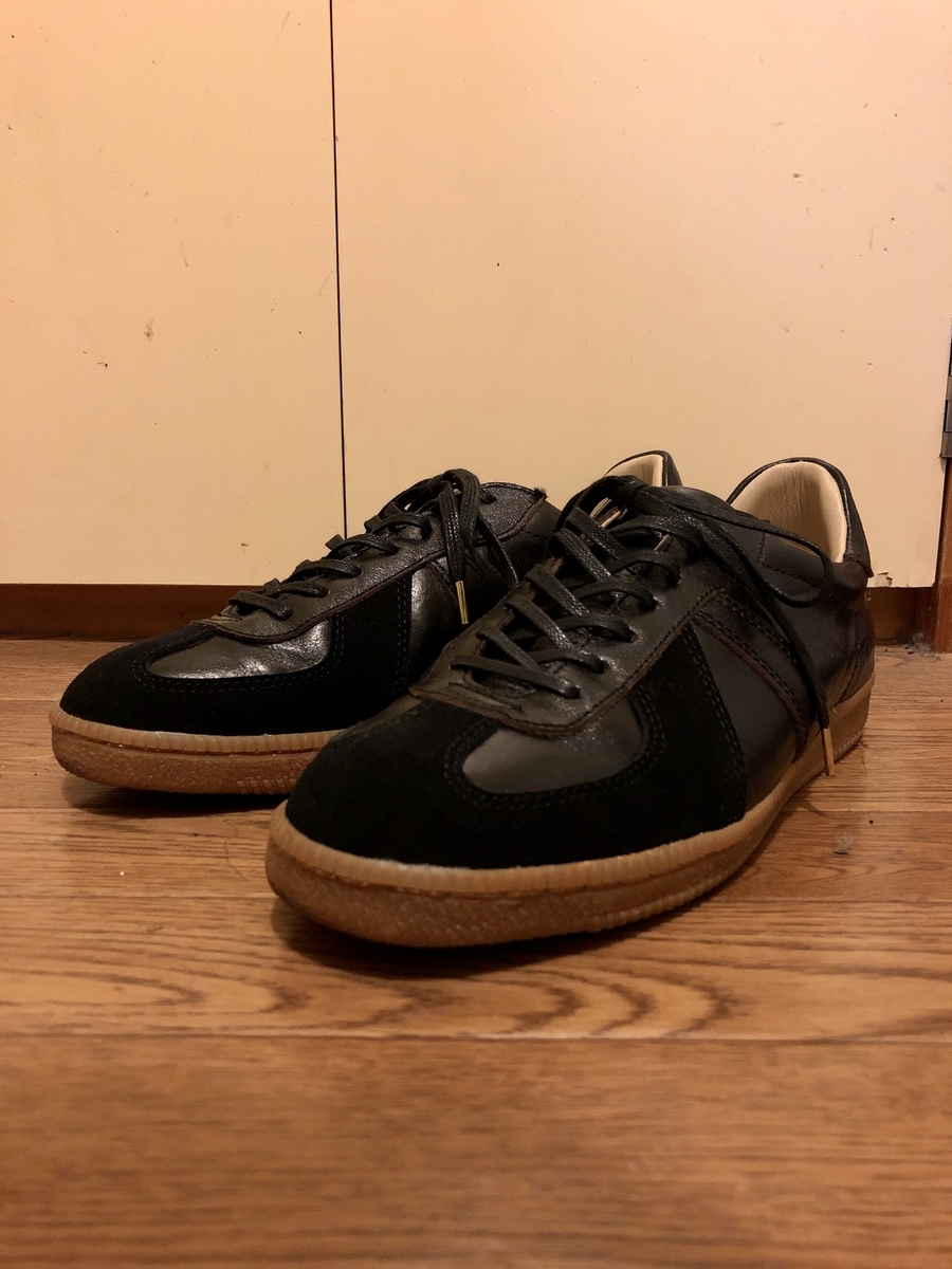 久しぶりにスニーカー買った - type holyshared = Engineer