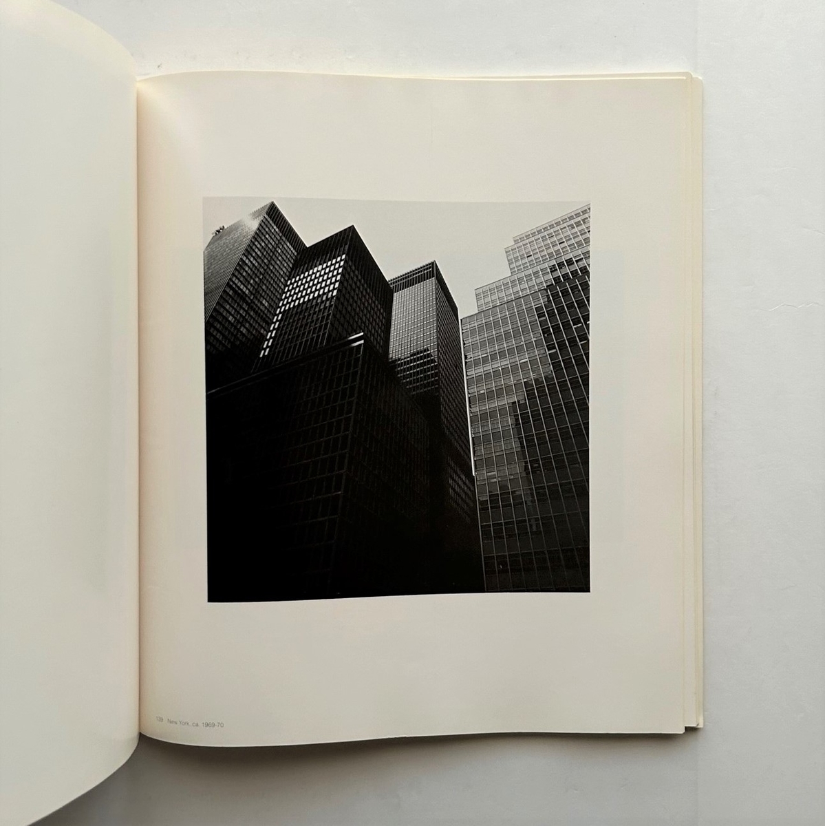 CALLAHAN An Aperture Book / The Museum of Modern Art New York - 本まるさんかく ...