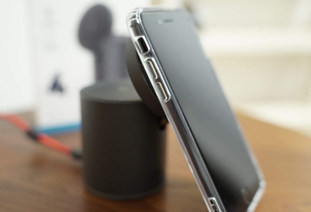 iPhoneSE2 MagSafe充電化計画～充電編 - 本能ブログ【東京とカメラといろいろと】