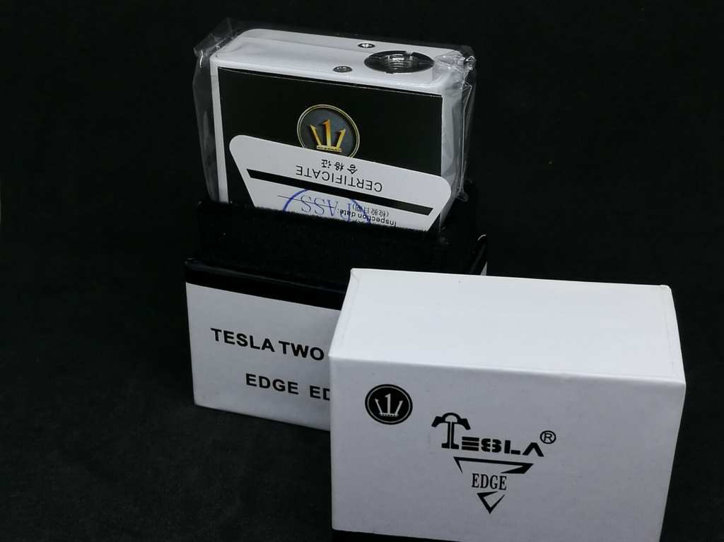 日本語マニュアル付属で初心者も安心！純白のシンプルMOD Tesla×EDGE two sub - VAPERS