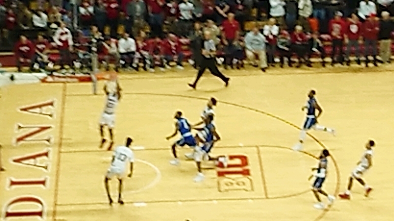 2018/11/20 Indiana University Hoosiers vs. UTA Mavericks @ Assembly ...