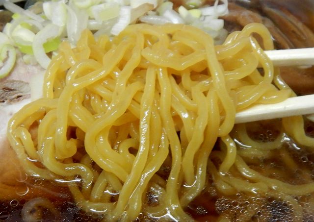 札幌焼き味噌らーめん みずき [中区] / 醤油ラーメン - Humdrum++