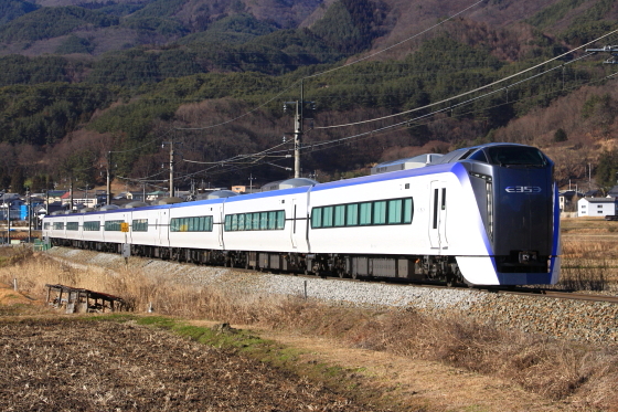 E353系S101編成臨時回送 - ガタゴト日誌