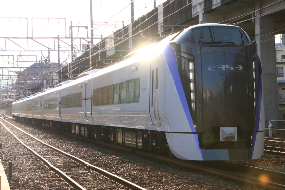 E353系S103編成 長野総合車両センター入区 - ガタゴト日誌