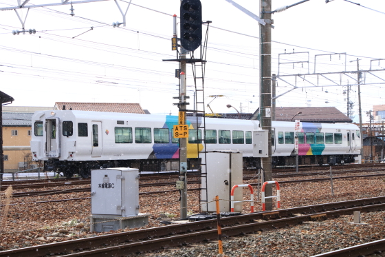 E257系付属M204編成試験走行 - ガタゴト日誌