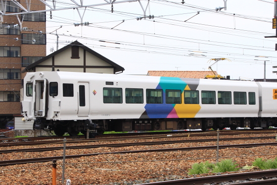 E257系M202編成試験走行 - ガタゴト日誌