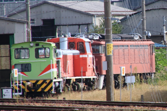 EF63 19が解体線へ移動し解体へ - ガタゴト日誌