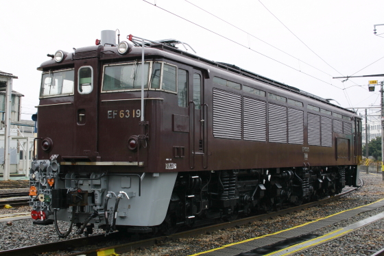 EF63 19が解体線へ移動し解体へ - ガタゴト日誌