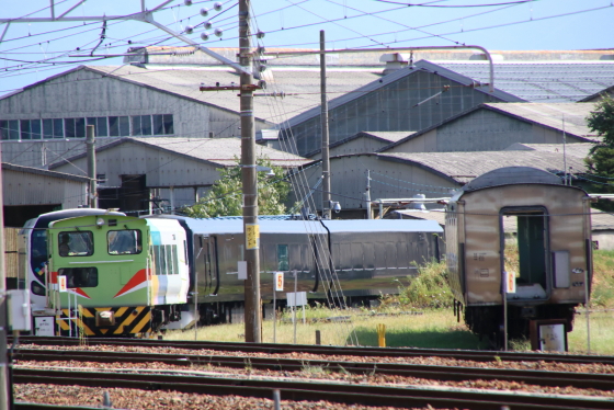 E257系付属編成（M202編成+M205編成）が解体線へ移動 - ガタゴト日誌