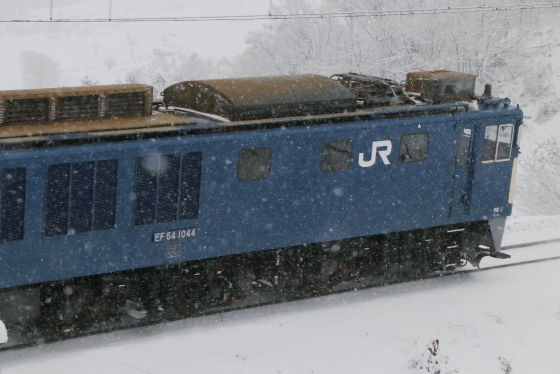 篠ノ井線8467列車EF64形1000番台4重連で運転 - ガタゴト日誌