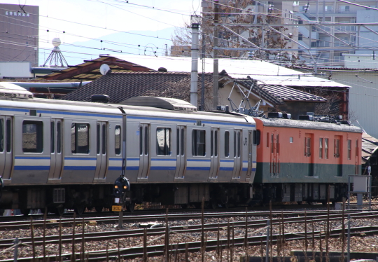 E217系Y143編成が工場へ移動 - ガタゴト日誌