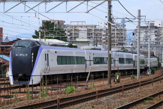 [B!] E353系S105編成が長野総合車両センターへ回送 - ガタゴト日誌