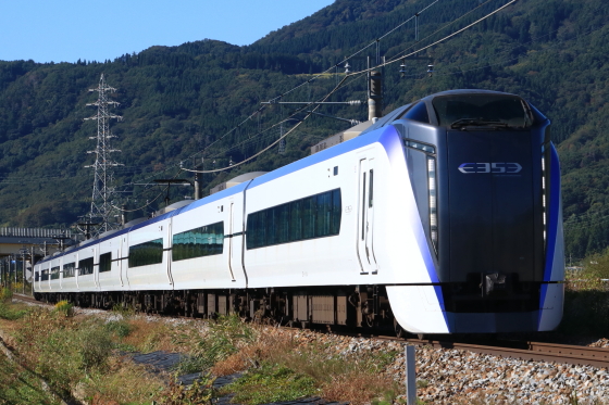 E353系S101編成が長野総合車両センターへ - ガタゴト日誌