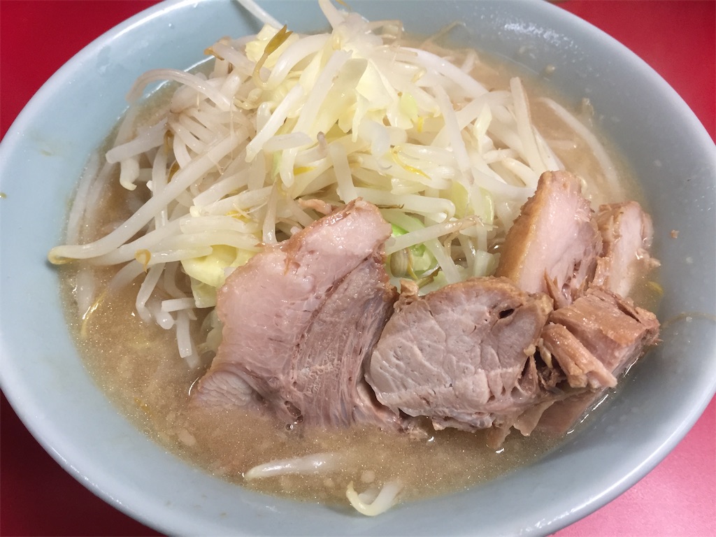 「ラーメン二郎 新宿歌舞伎町店」（☆6.6） - ラーメンの感想を綴ります。