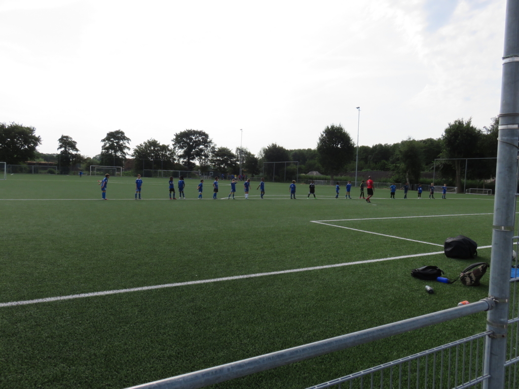 【U-9】オランダサッカー Wooter Academyのサマーキャンプ - 【オランダ】海外移住ログ