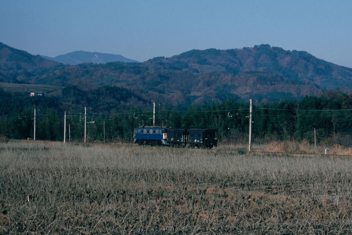 飯田線 ED62の短い貨物列車 83-6 - 一睡の夢：国鉄末期の12年