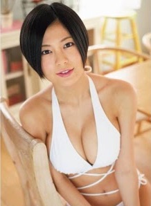 小柄＆童顔の“グラビア教祖”RaMuのHカップ爆乳水着画像【37】 - グラビア大銀河