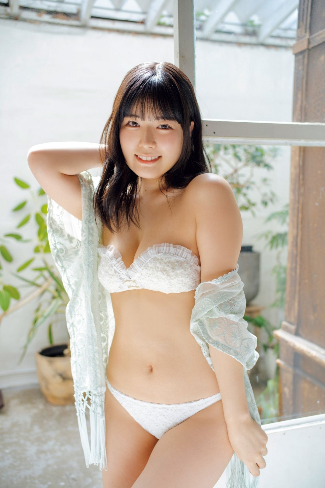 〝グラビア界の二刀流〟東雲うみのgカップ爆乳水着画像【28】 グラビア大銀河
