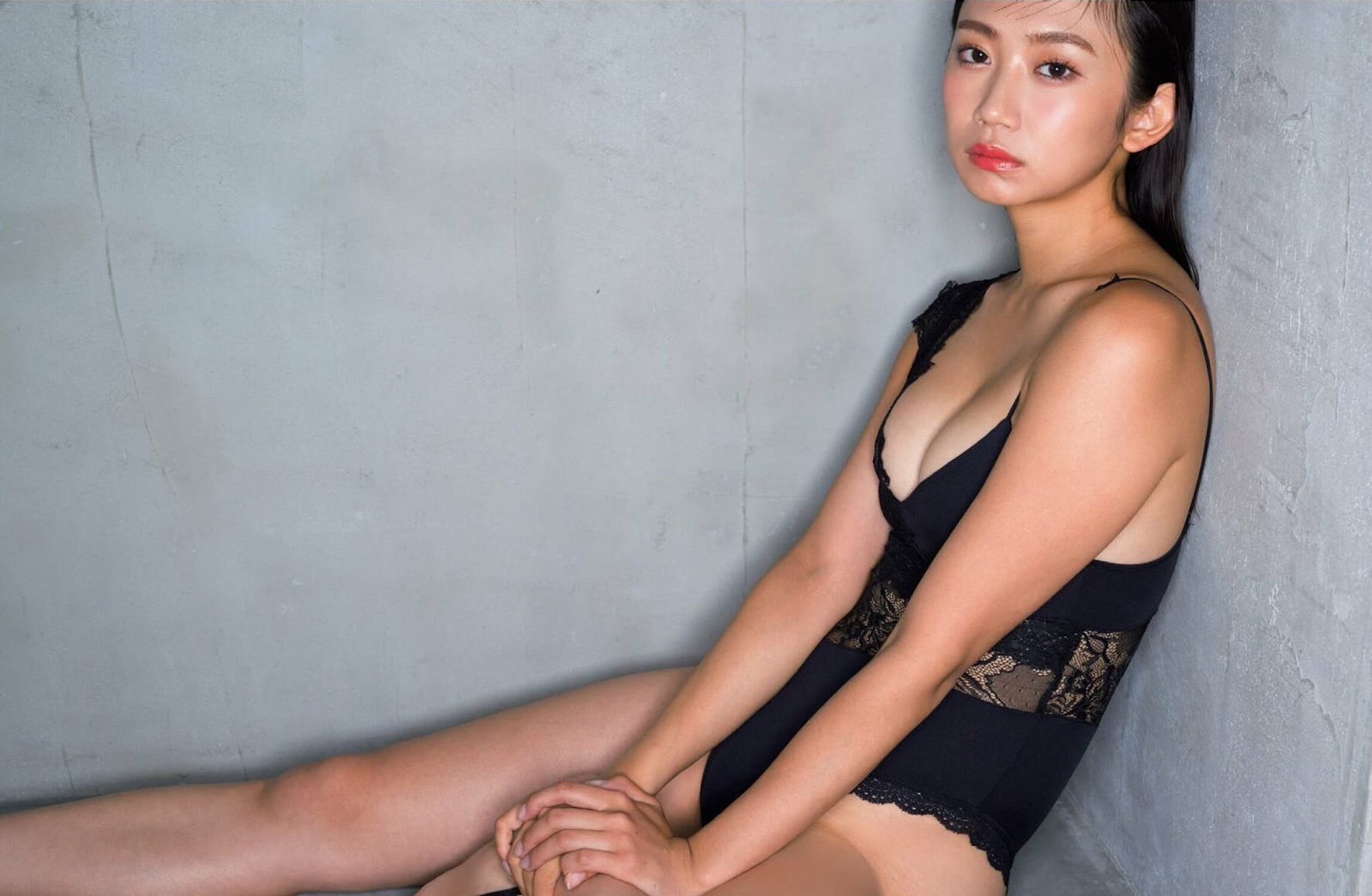 身長173cm・9頭身の軟体美ボディ・相沢菜々子のEカップ美巨乳水着画像【6】 - グラビア大銀河