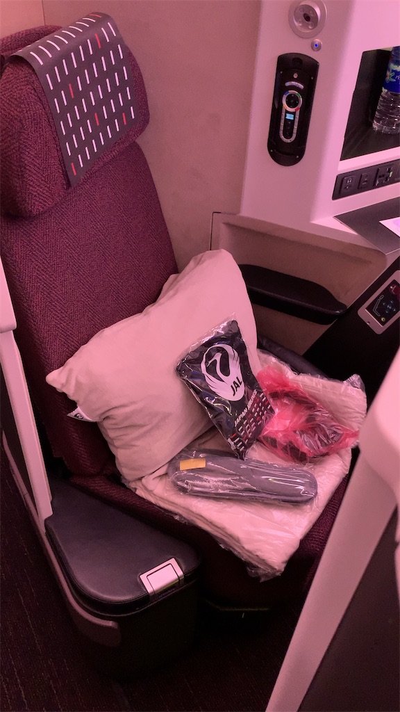 JAL 日本航空 羽田→バンコク JL33 ビジネスクラス搭乗記 - JGC女子が世界を旅する