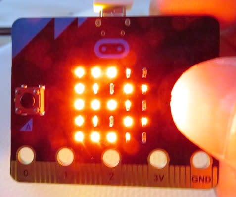 micro:bit MicroPython ボタンbutton - JH7UBCブログ