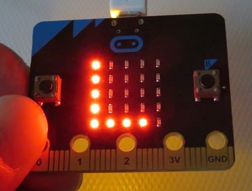 micro:bit MicroPython 動きの検知 - JH7UBCブログ