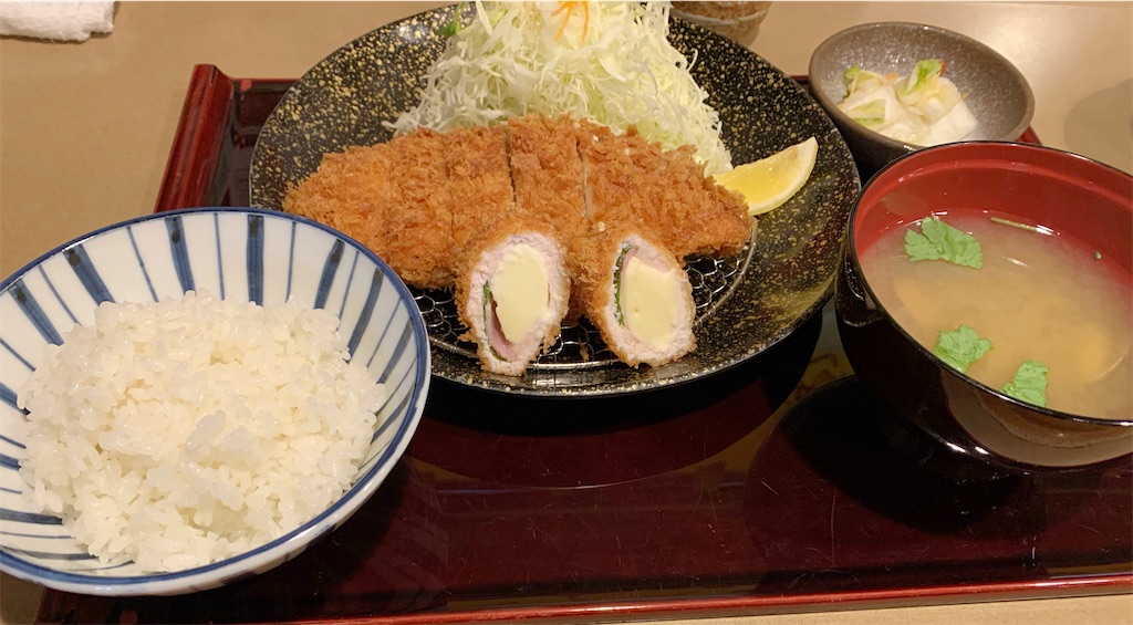 家だと秒で眠る - Jito Day