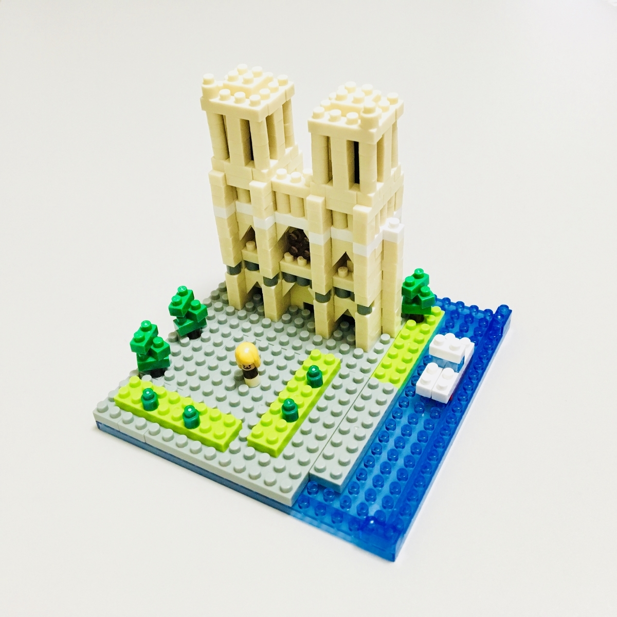 【nanoblock】 #03／NBH_093／CATHEDRALE NOTRE-DAME DE PARIS／ノートルダム大聖堂(フランス) - JOY PLANET