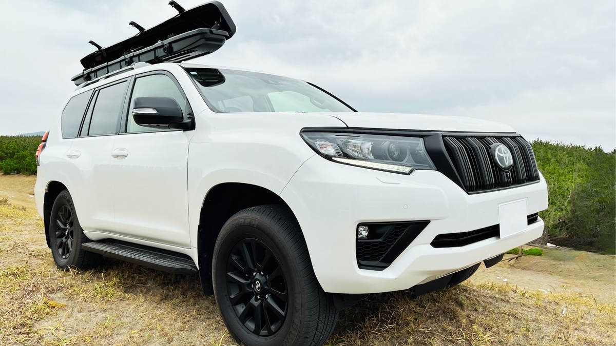 ランドクルーザープラドに「INNO ロッドボックス290」を装着してみました！ - toaru-life とある日常の記録