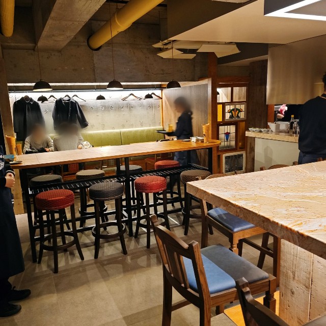 新宿 ビストロ リタ 新宿店 - kaga_gramのブログ