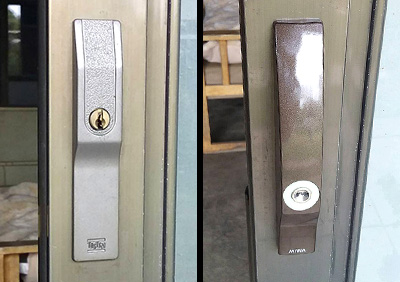 TOSTEMの引き違い戸錠をMIWAの「PS SL09」へ交換 - 鍵屋 キー助®｜口コミ・評判も掲載中。鍵交換 取付 開錠 修理 電子錠 ドアノブ・ドアクローザー交換など
