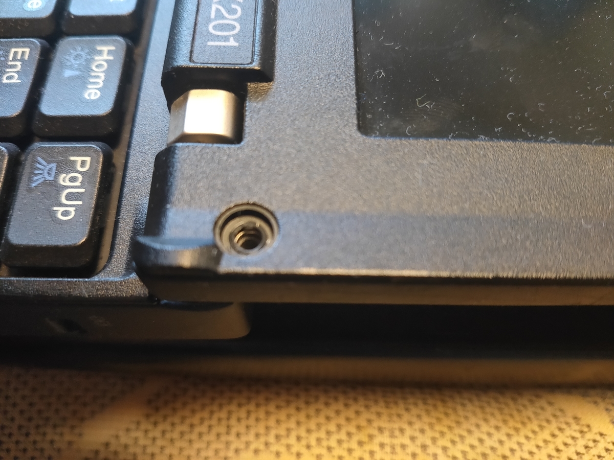 ThinkPad X201に内蔵Bluetoothモジュールを取り付けてみる - popnja’s blog