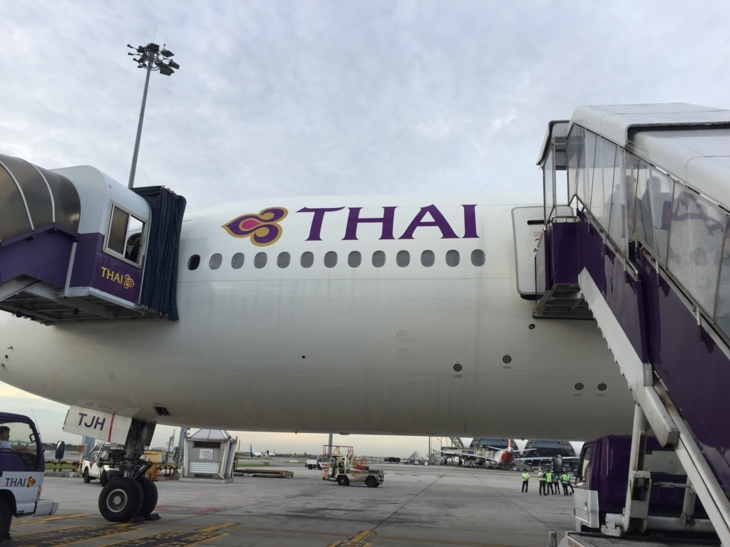 シンガポール発バンコク行きタイ国際航空（TG414便）搭乗記！ - kakinotane6の飛行機日記