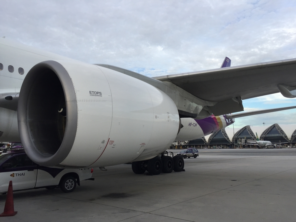 シンガポール発バンコク行きタイ国際航空（TG414便）搭乗記！ - kakinotane6の飛行機日記