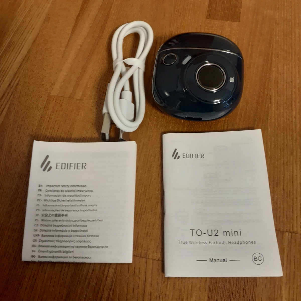 (True Wireless Earbuds Review) Edifier TO-U2 mini: Stylish appearance ...