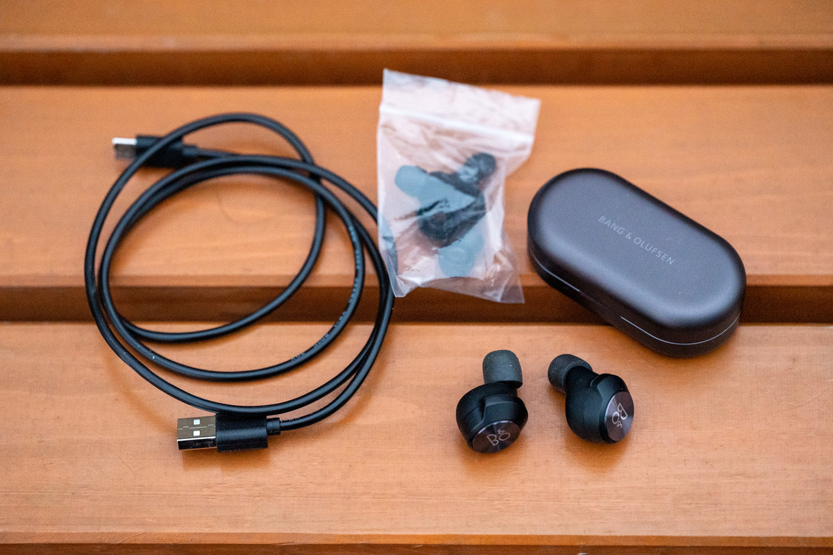 (True Wireless Earbuds Review) Bang & Olufsen Beoplay EQ: Monitor sound ...