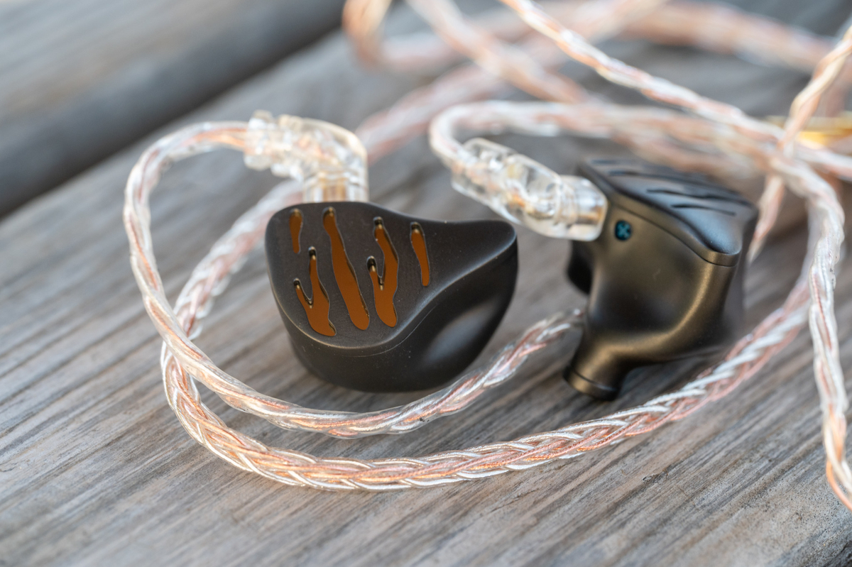 (Chi-fi IEM Review) qdc Tiger: Typical high-end IEMs. Safe as a ...